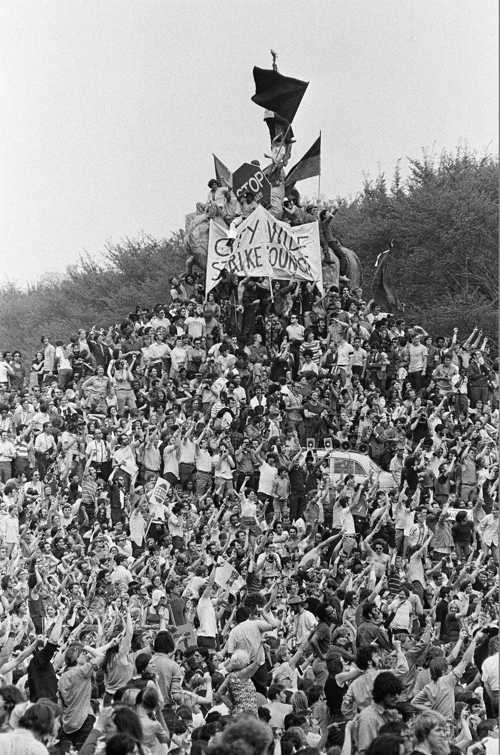 Chicago and the 1971 Mayday Protests - Chicago History Museum