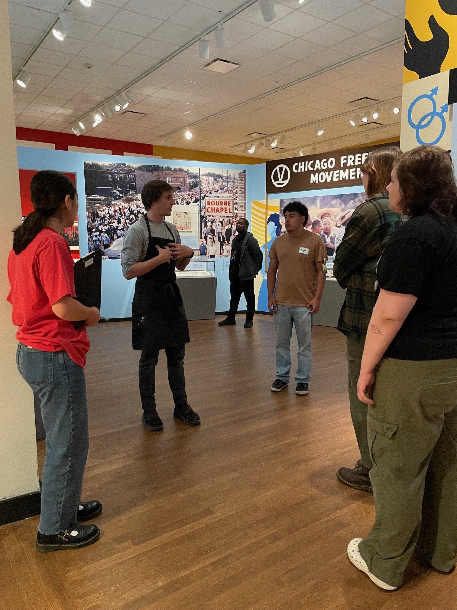 The Floor is Theirs: A Case for Teens in Museums - Chicago History Museum